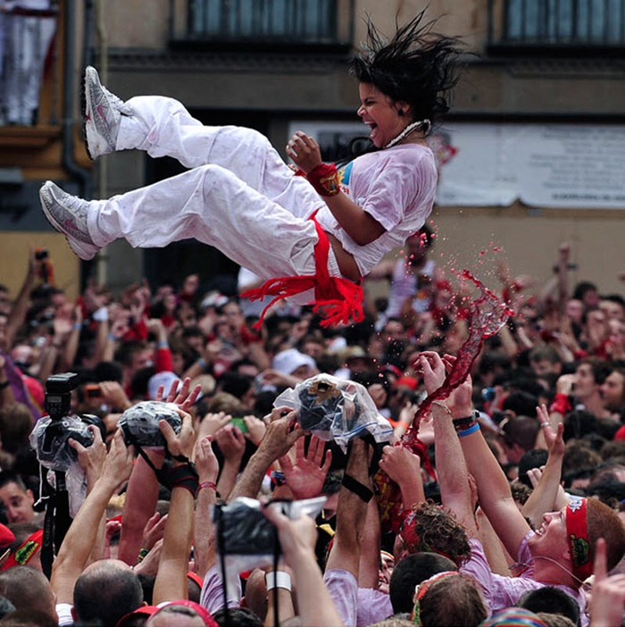 Festival of San Fermin 2010 in Pictures | Amusing Planet